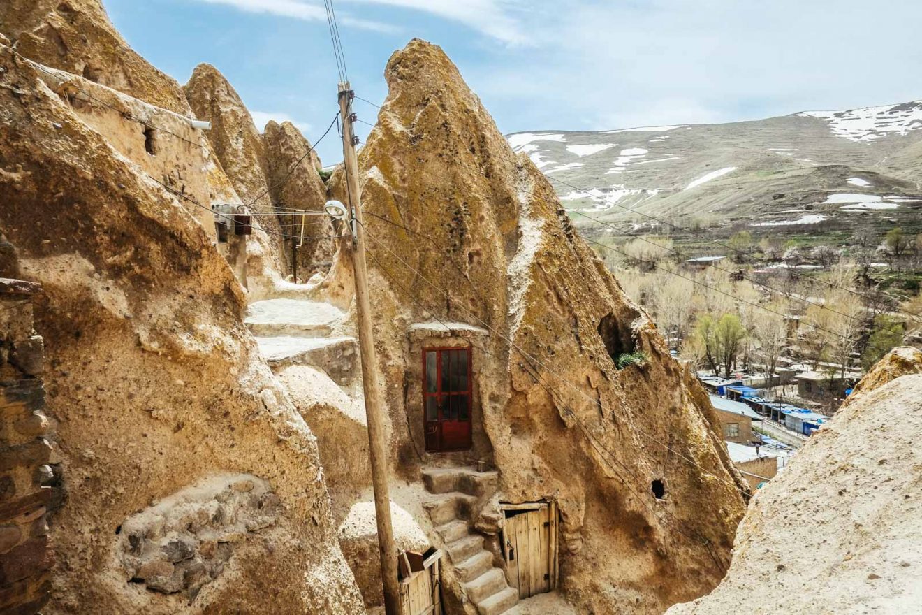Photos From The World's Last Cave Village - Kandovan, Iran - YOMADIC